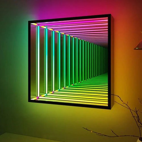 Más allá del reflejo: explorando los beneficios de los espejos LED infinitos